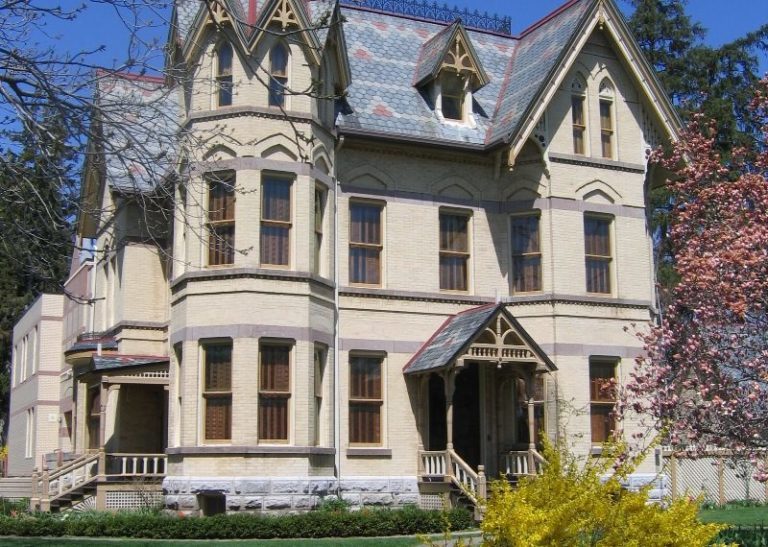 Buxton Museum - National Trust for Canada